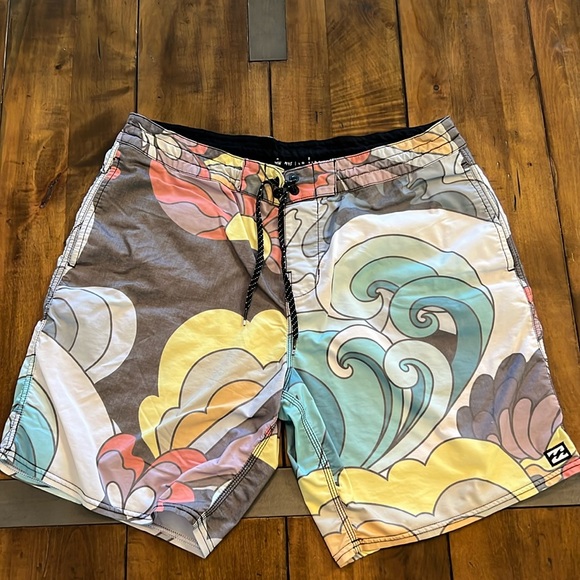 Billabong | Swim | Mens Billabong Lotide Boardshort Rare Pattern 33 ...